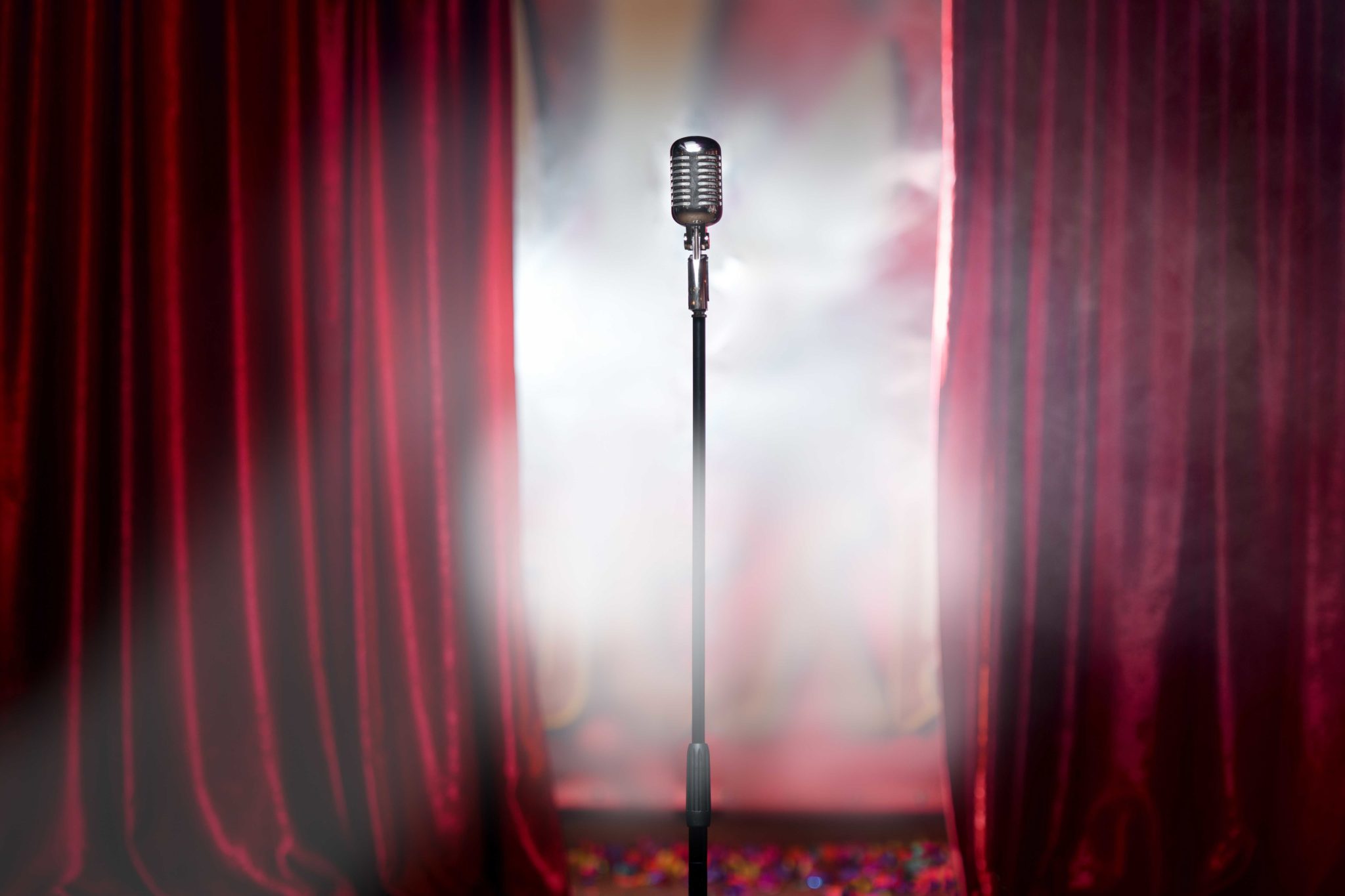 STAGE1 Mic and Curtains – Studio Backdrops